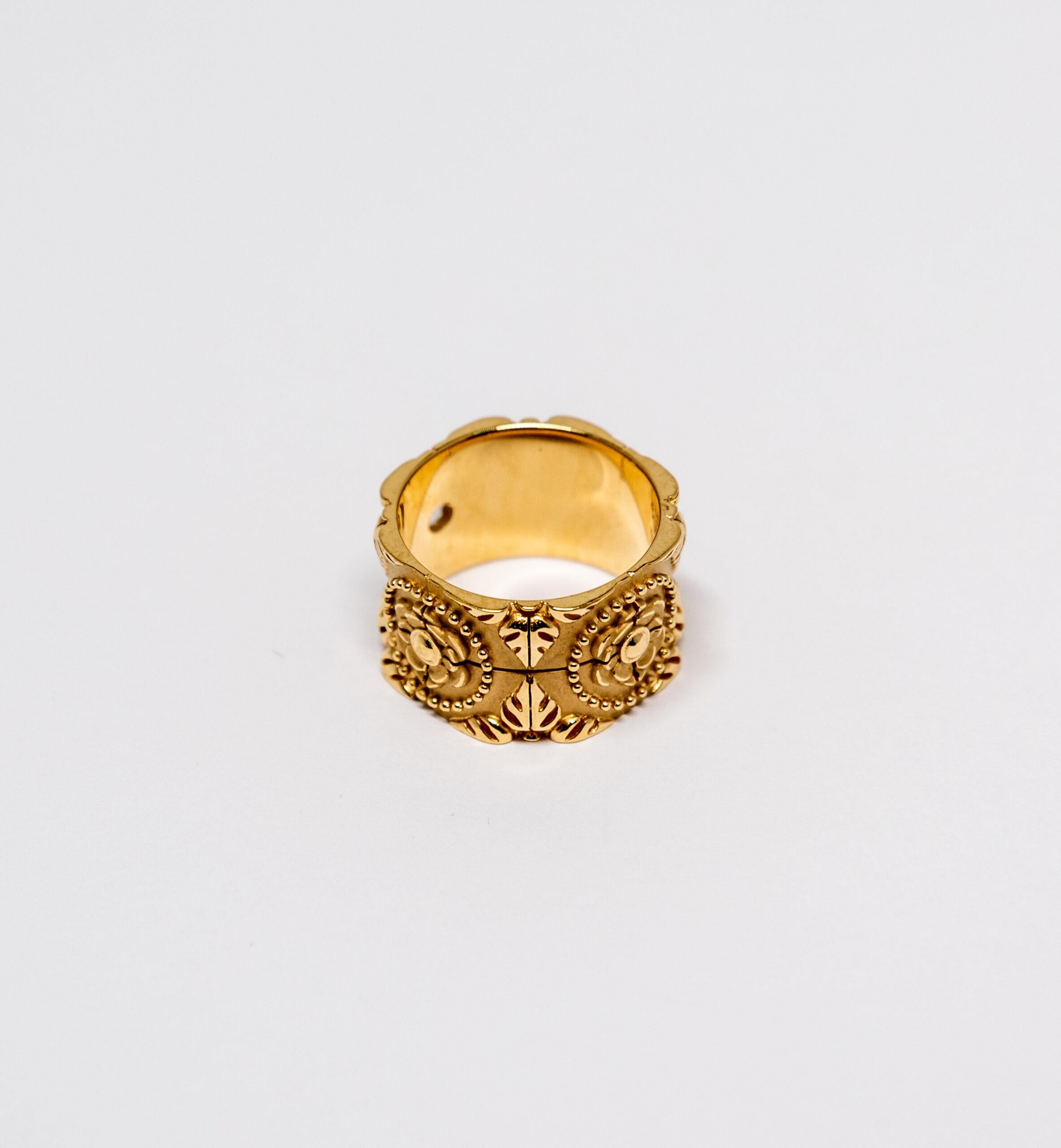 Carrera y Carrera Mosaico Rigid 18k Yellow Gold and Diamond Ring ...