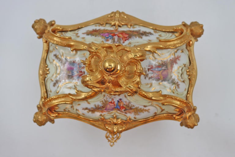 Carriage-Shaped Box at 1stDibs