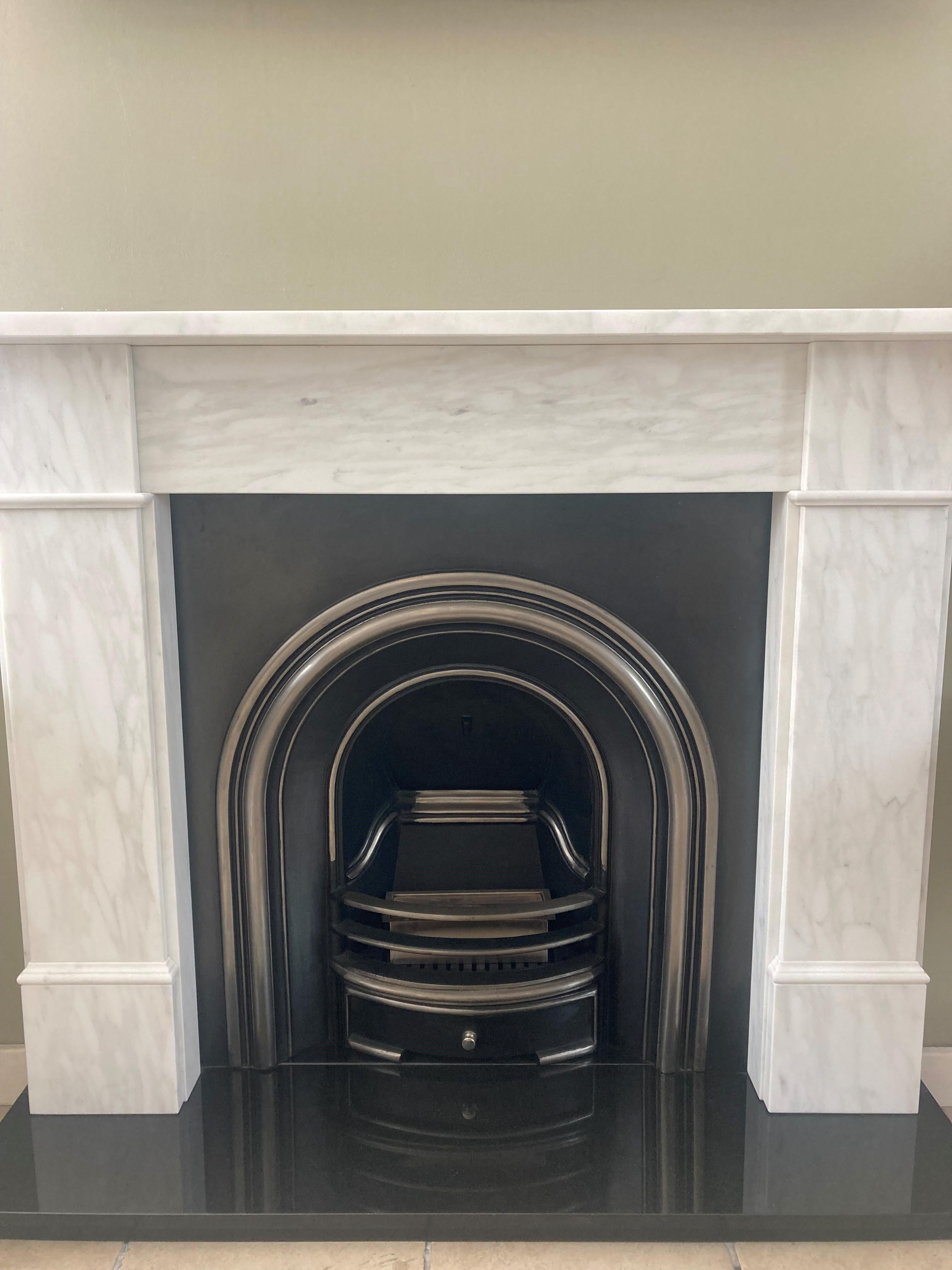 Carrra Marble Fireplace Mantlepiece Surround For Sale at 1stDibs