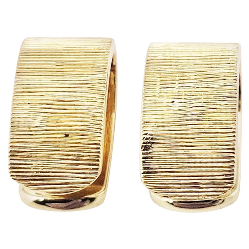 Cartier 18 Karat Yellow Gold Ear Cuffs at 1stDibs