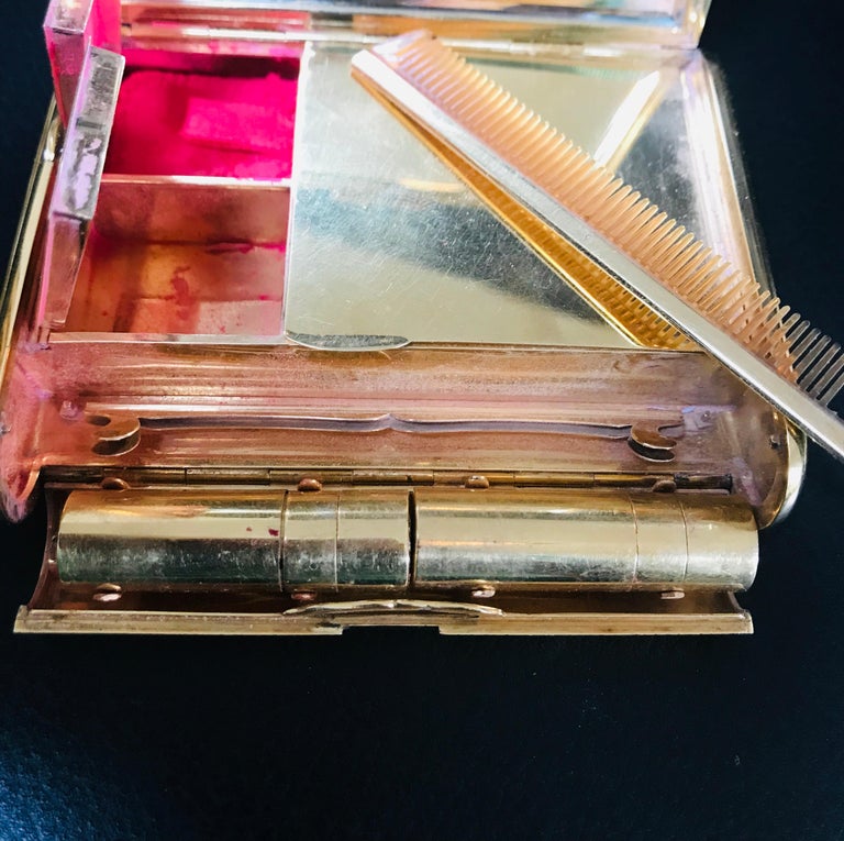 Cartier 18 Karat Yellow Gold Vanity Case 279 Grams, Art Deco, 279 Gm ...