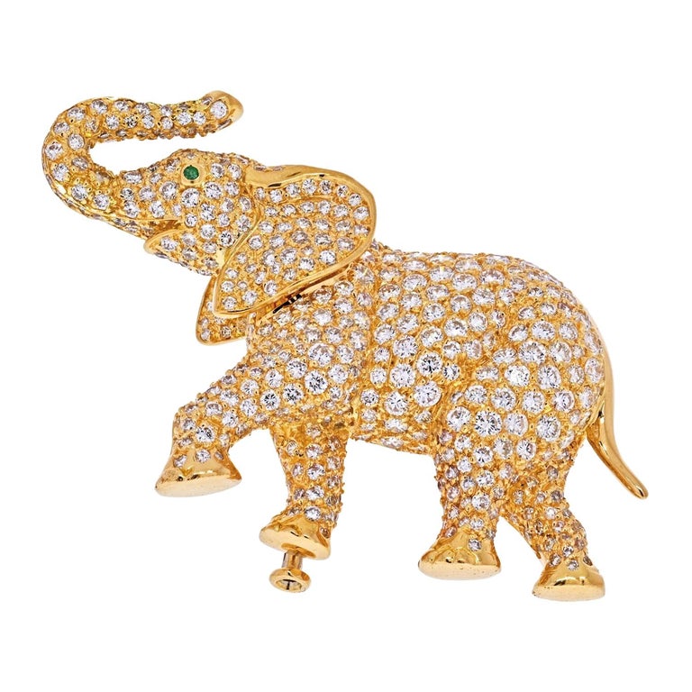 Cartier 18k Yellow Gold Diamond Elephant Brooch For Sale at 1stDibs