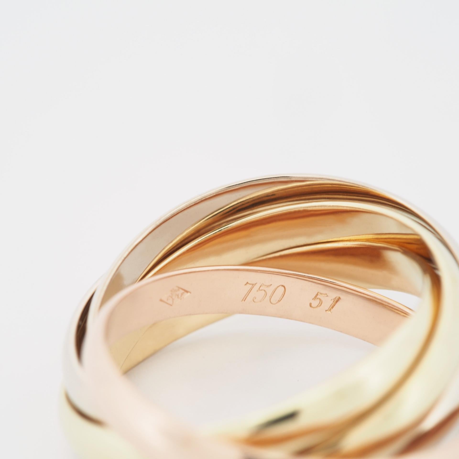 Cartier 5 Bands Trinity Ring Tri Color Gold 51 US 5.75 For Sale at 1stDibs