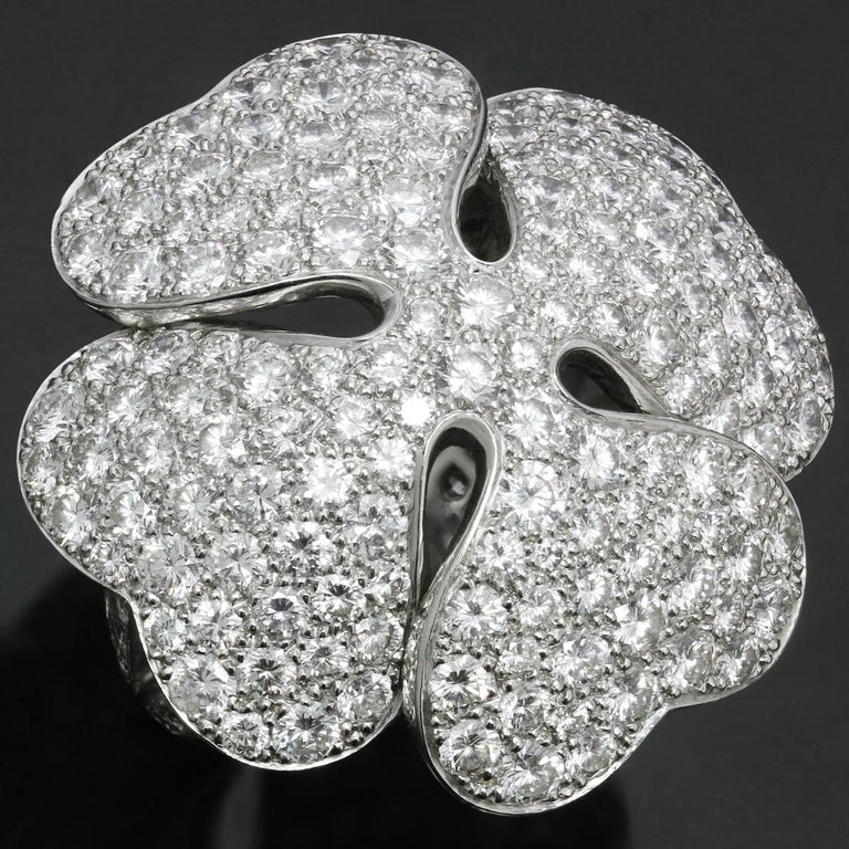 Cartier Anniversary Edition 10 Carat Diamond White Gold Clover Ring For ...