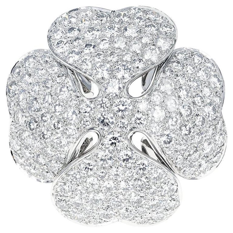 Cartier Anniversary Edition Clover Diamond Ring, Part of Set For Sale ...