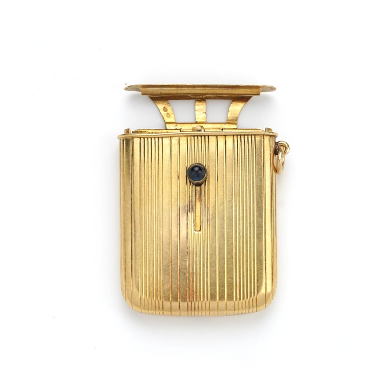 Cartier Art Deco 18kt. Yellow Gold Vesta Case For Sale at 1stDibs
