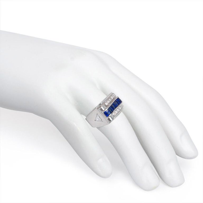 Cartier Art Deco Platinum, Diamond, and Buff-Top Sapphire Ring For Sale ...