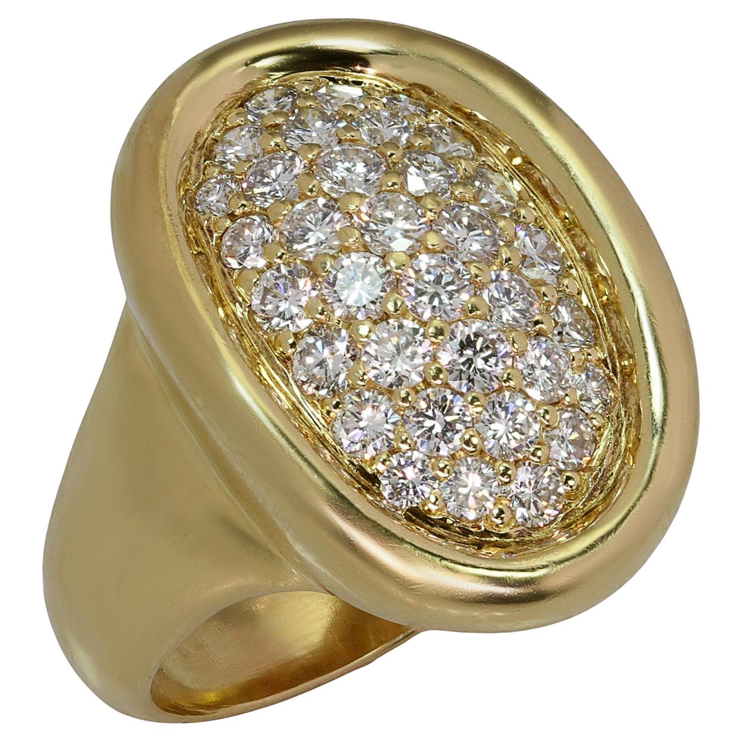 CARTIER Diamond 18k Yellow Gold Oval Ring For Sale at 1stDibs