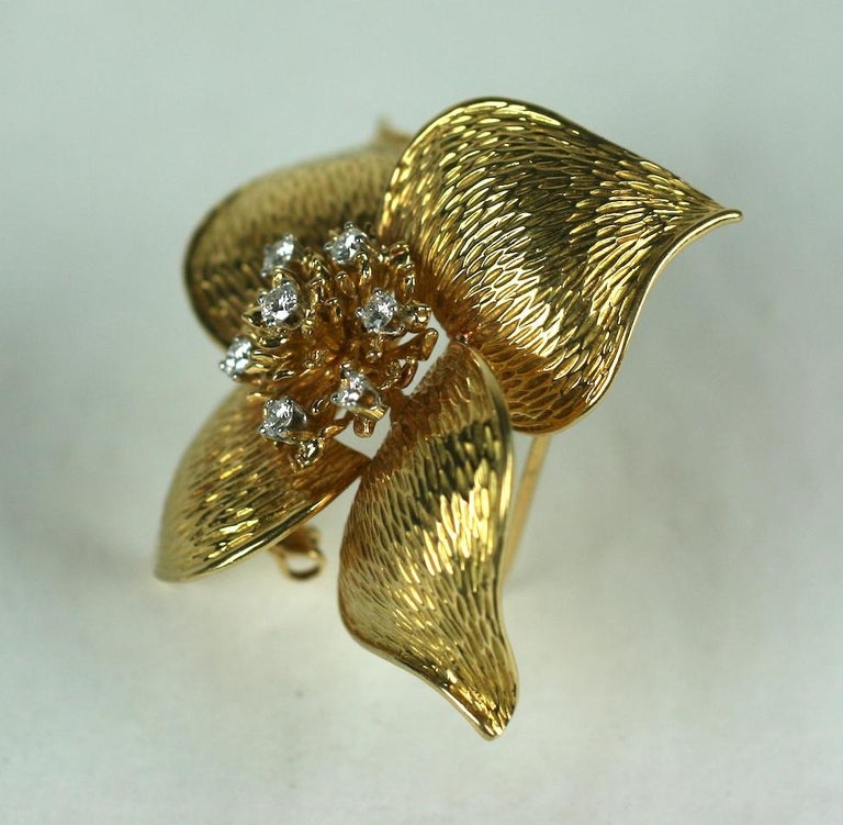 Cartier Diamond and Gold Pinwheel Brooch For Sale at 1stDibs