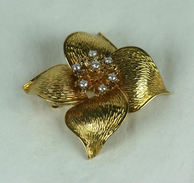 Cartier Diamond and Gold Pinwheel Brooch For Sale at 1stDibs
