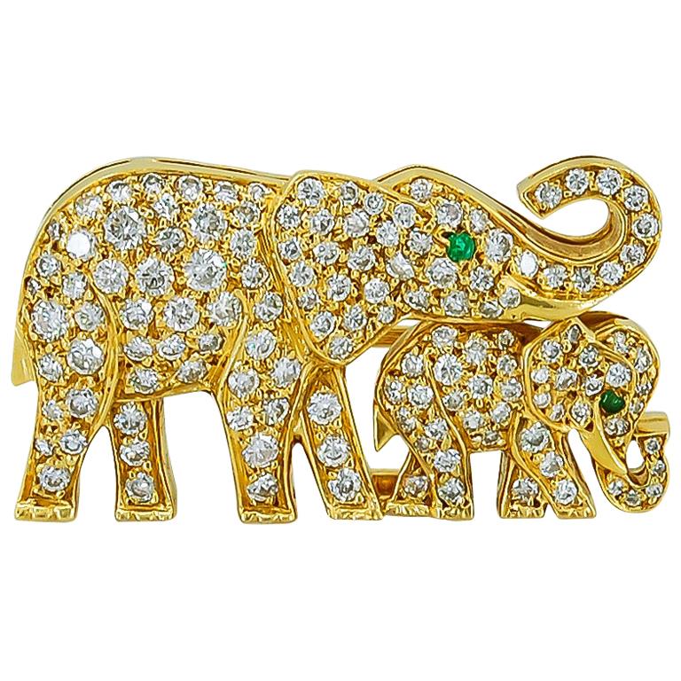 Cartier Diamond Emerald Elephant Brooch For Sale at 1stDibs