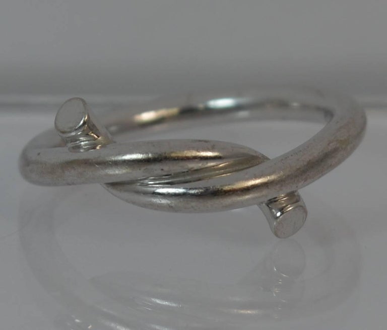 Cartier Entrelaces 18 Carat White Gold Knot Twist Ring at 1stDibs ...