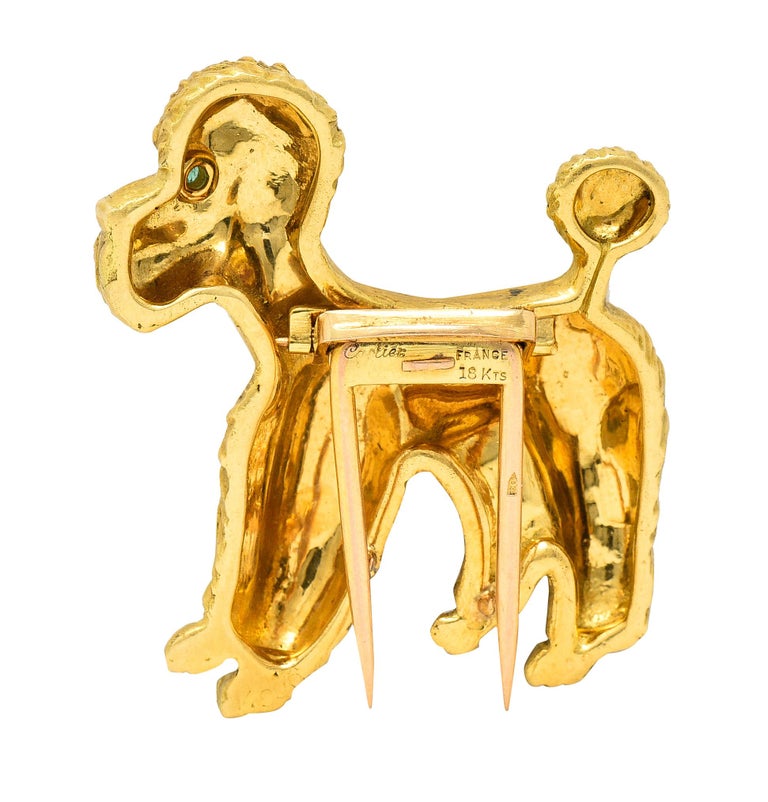 Cartier French 1960's Emerald 18 Karat Yellow Gold Poodle Dog Vintage Brooch For Sale at 1stDibs