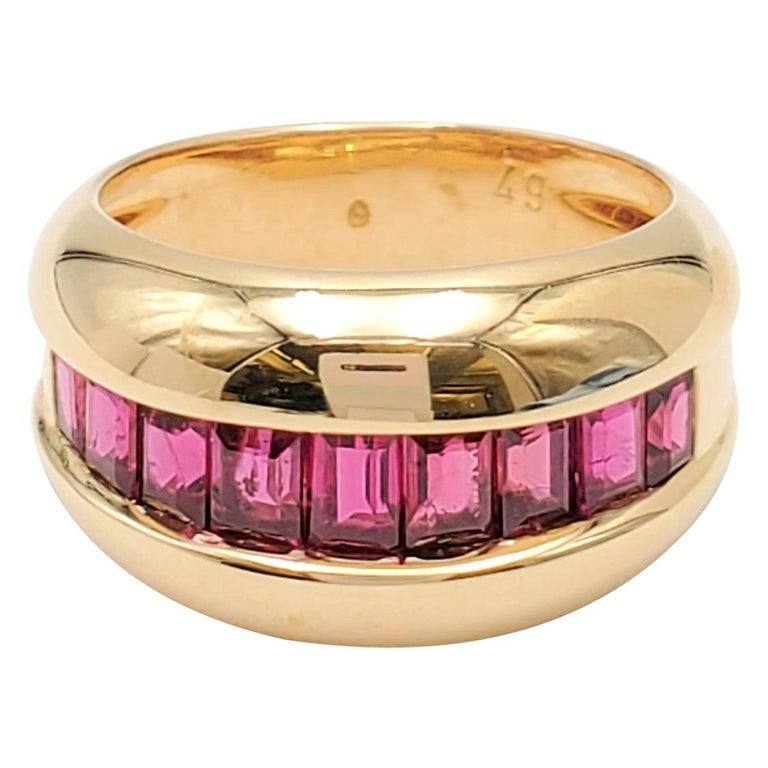 Cartier Gold and Calibre Cut Ruby Ring at 1stDibs