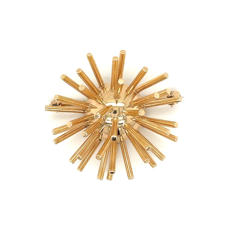 Cartier Gold Pin For Sale at 1stDibs