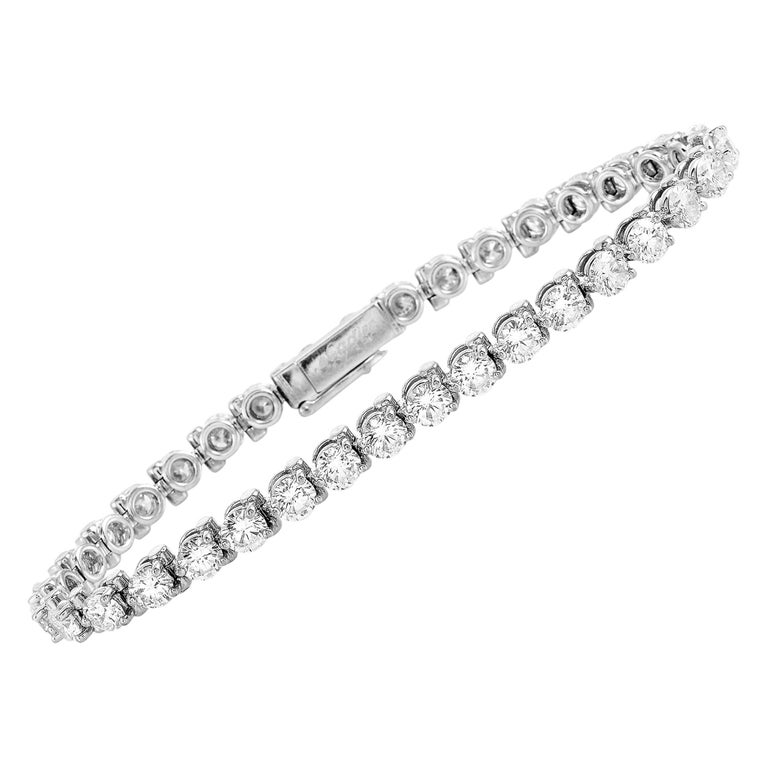 Cartier Lignes Essentielles 18 Karat White Gold and 8.75 Carat Diamond ...