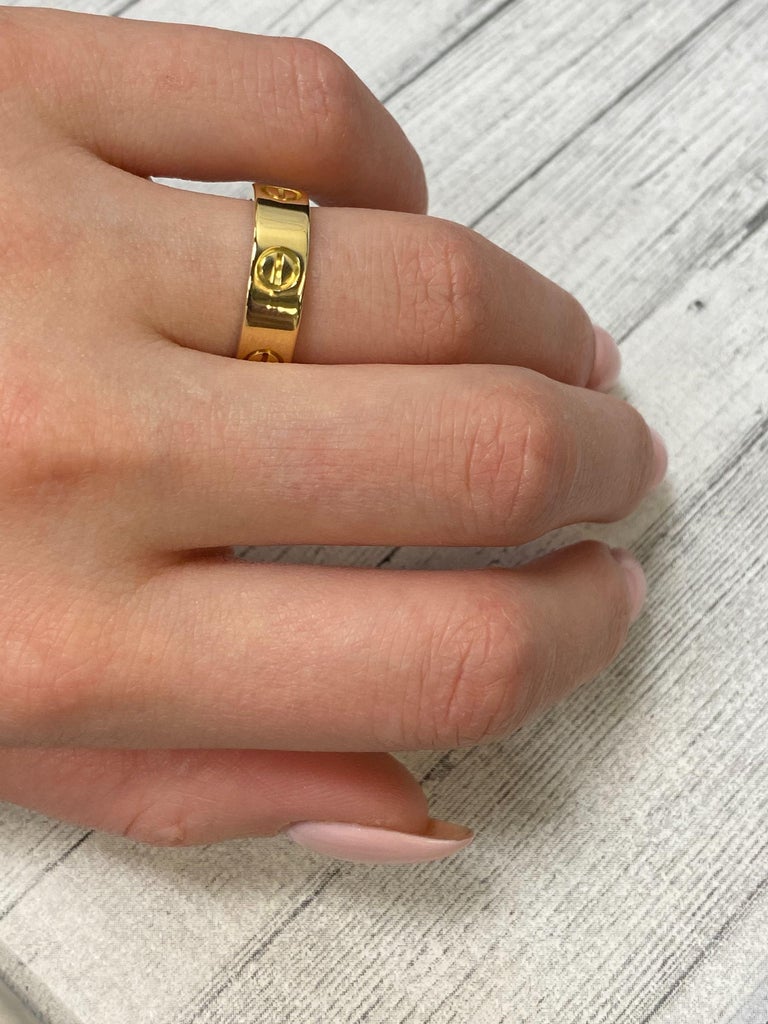 Cartier Love 18 Karat Yellow Gold Ring For Sale at 1stDibs | carter ...