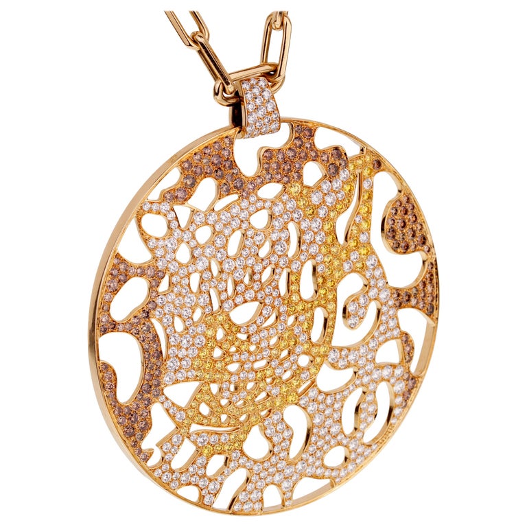 Cartier Panthere Openwork Limited Edition Gold Necklace For Sale at 1stDibs