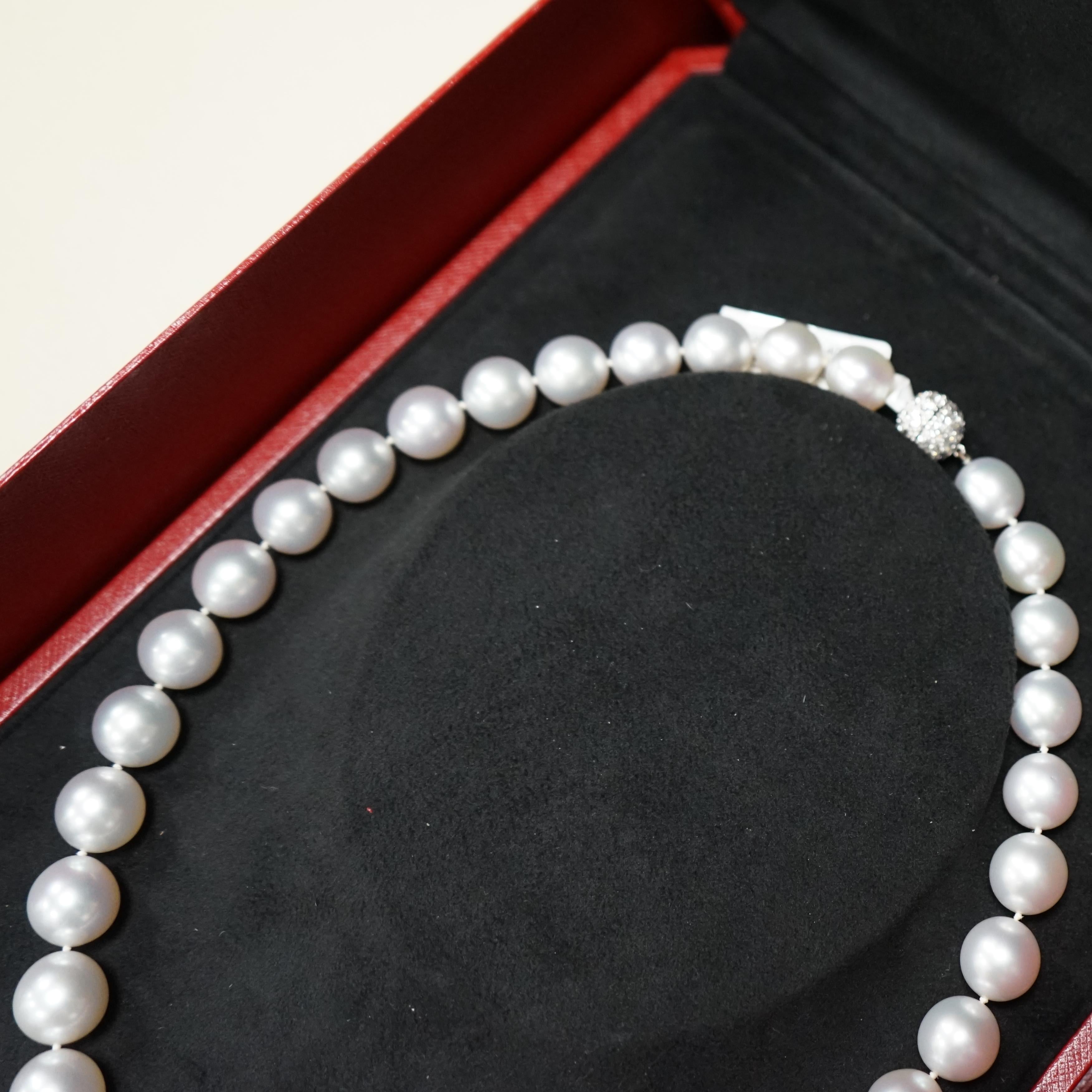 Cartier South Sea Cultured Pearl Necklace at 1stDibs | vintage cartier ...