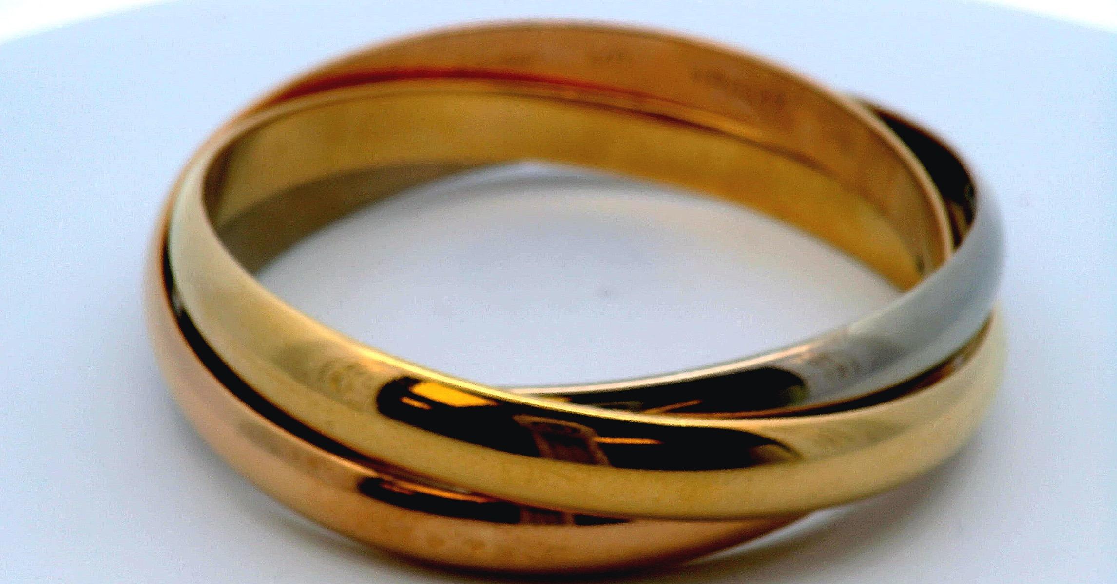Cartier Trinity Wide Bangle 19 CM For Sale at 1stDibs