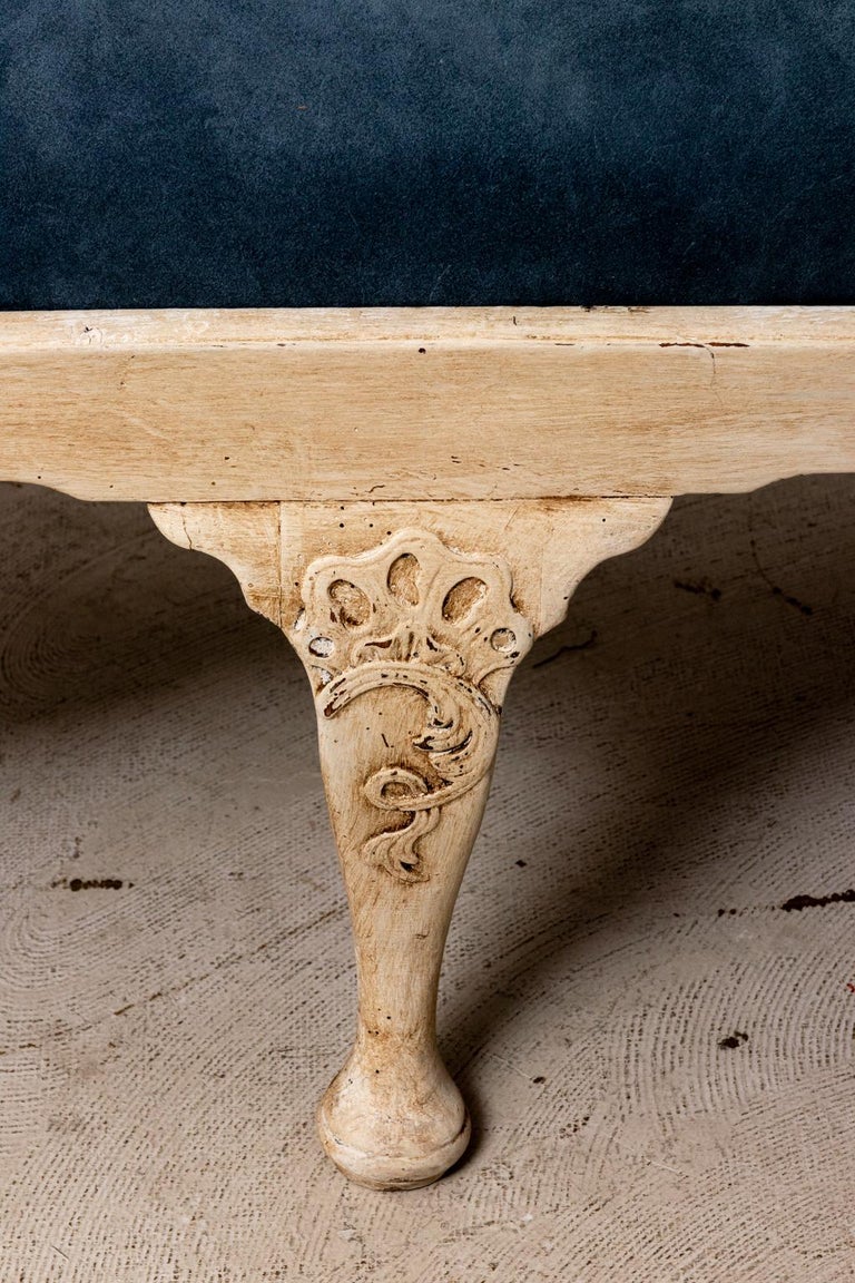 Carved Chippendale Style Upholstered Settee For Sale at 1stDibs ...