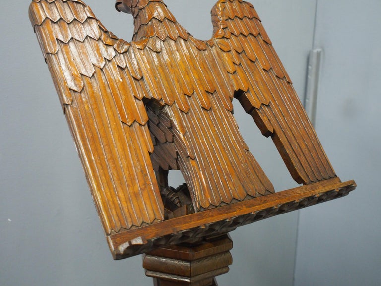 Carved Eagle Lectern For Sale at 1stDibs