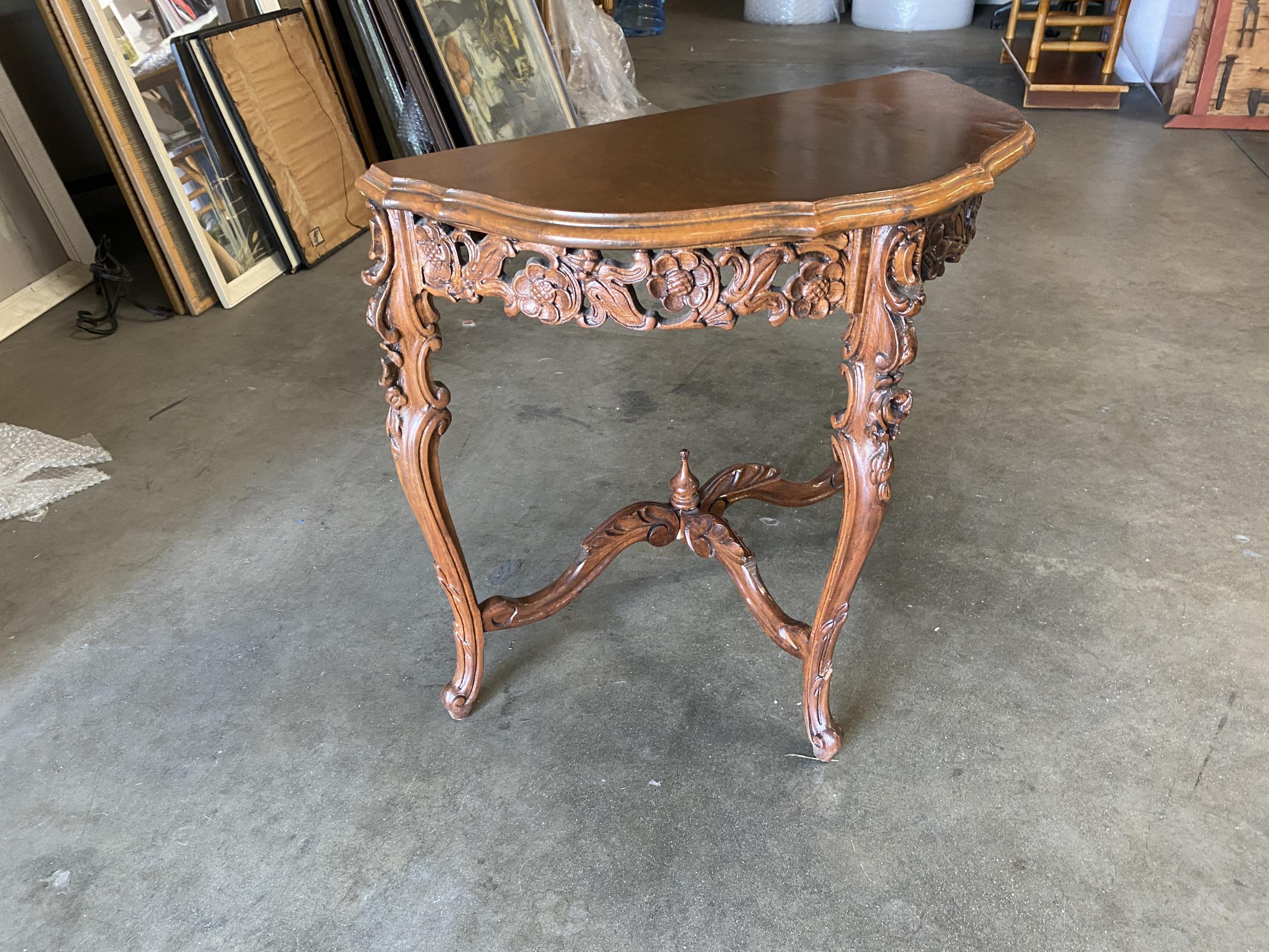 Carved Maple Queen Anne Victorian Console Table, circa 1880 For Sale at ...
