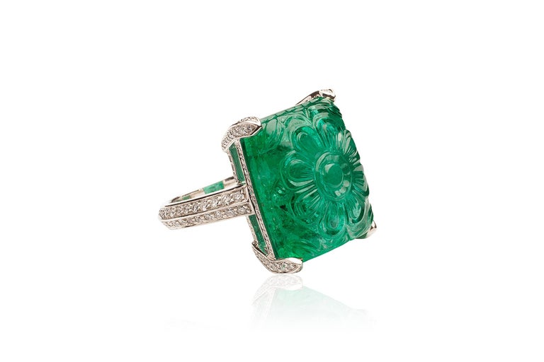Carved Rectangle Emerald Ring with Diamond in Platinum For Sale at 1stdibs