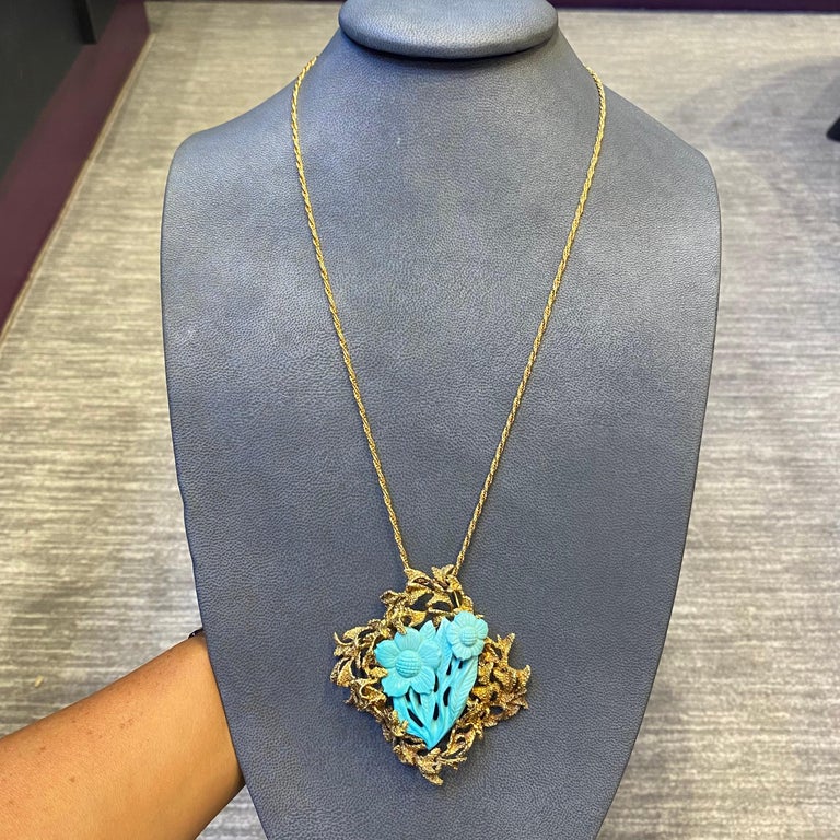 Carved Turquoise Flower Pendant Necklace For Sale at 1stDibs