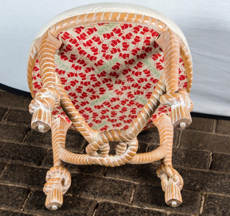 Carved Wood Faux Rope Circular Bench, French Style For Sale at 1stDibs