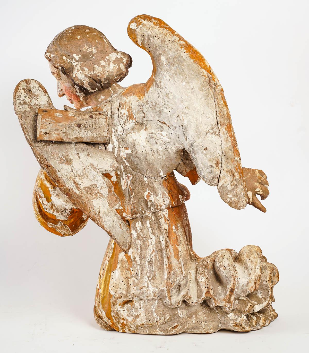 Carving of an Angel, Baroque Style, 18th Century For Sale at 1stDibs