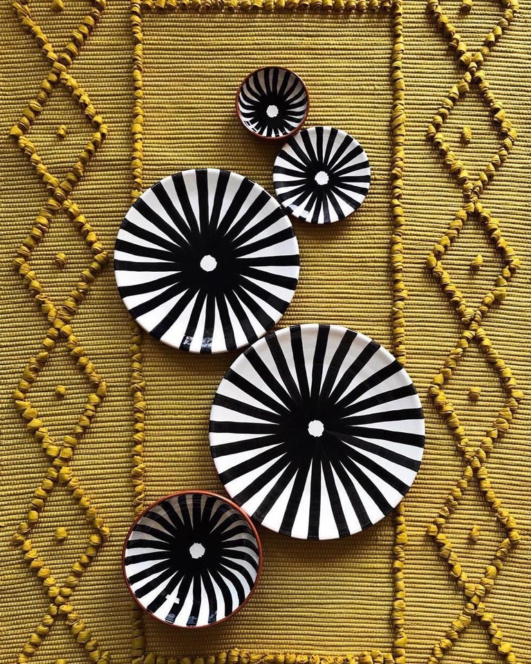 Casa Cubista Handmade Ray Pattern Terracotta Bowls For Sale at 1stDibs