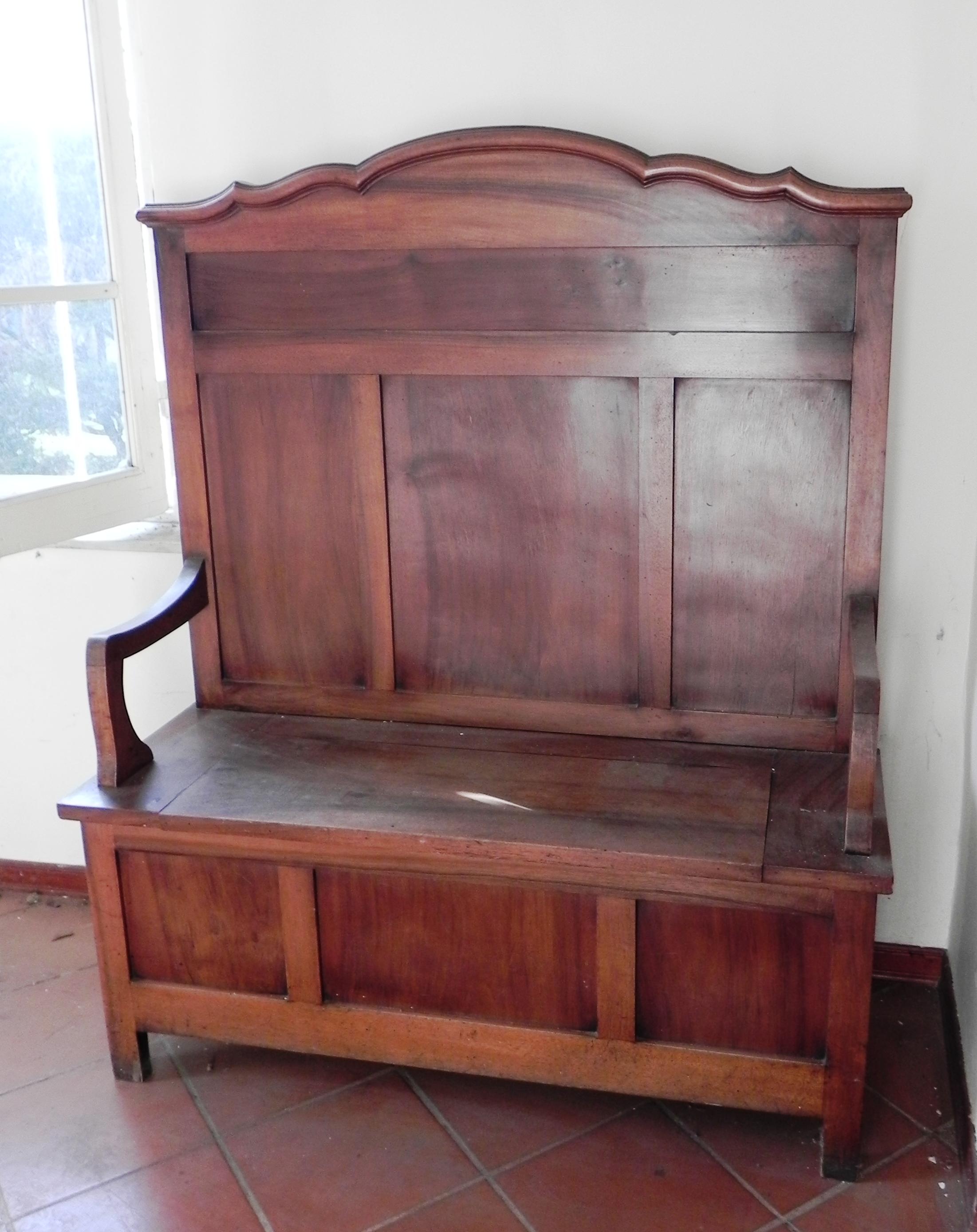 Cassapanca Con Schienale Alto, Stile '800 For Sale at 1stDibs