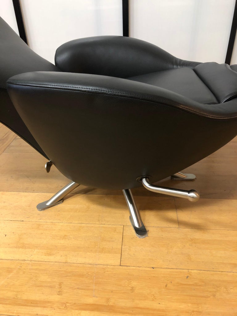 Cassina K10 Dodo Recliner Chair For Sale at 1stDibs