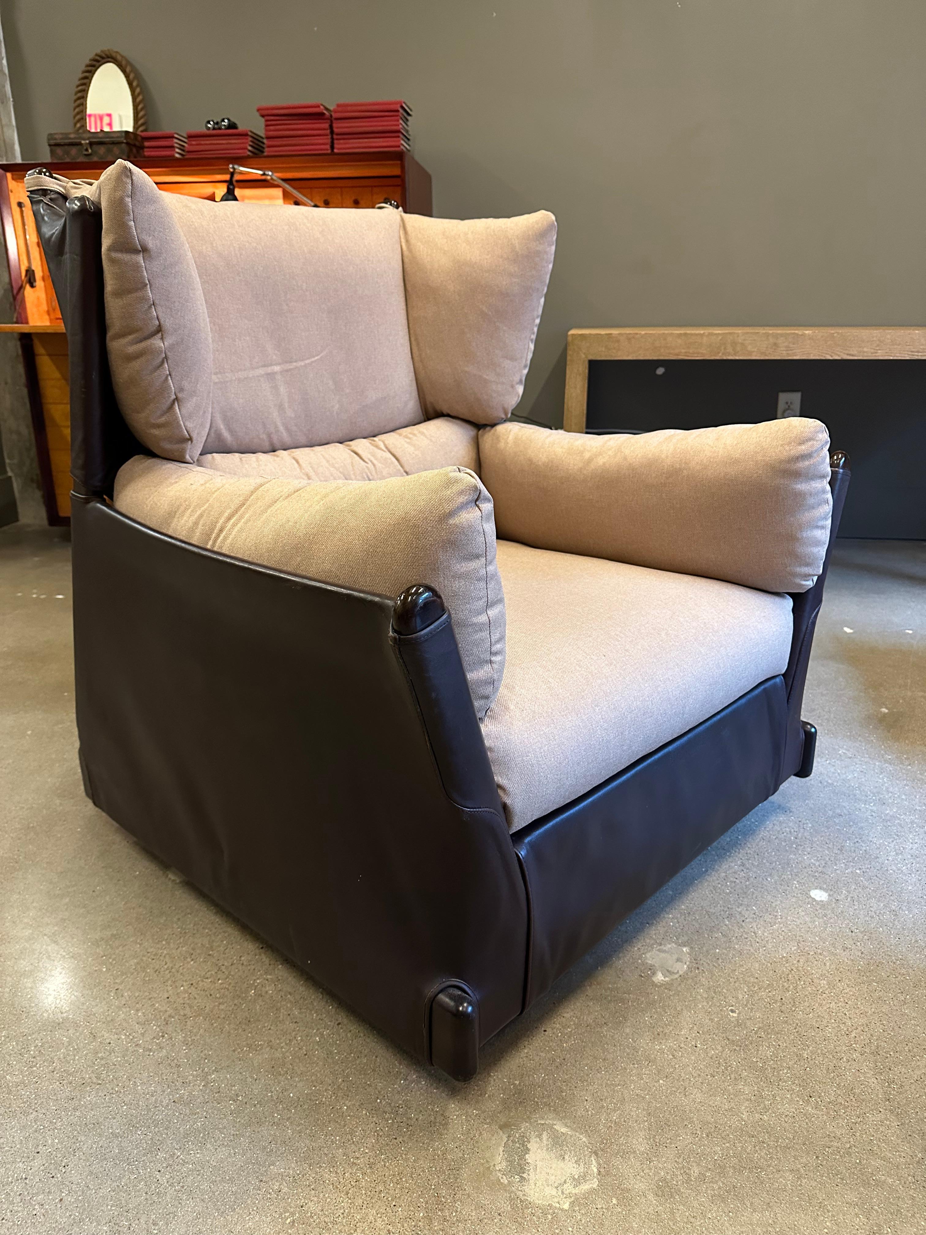 Cassina Leather Lounge Chair, Italy, 1970s-1980s For Sale at 1stDibs