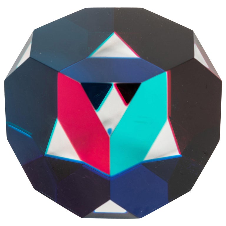 Cast Acrylic Octagonal Cube Sculpture by Vasa at 1stDibs