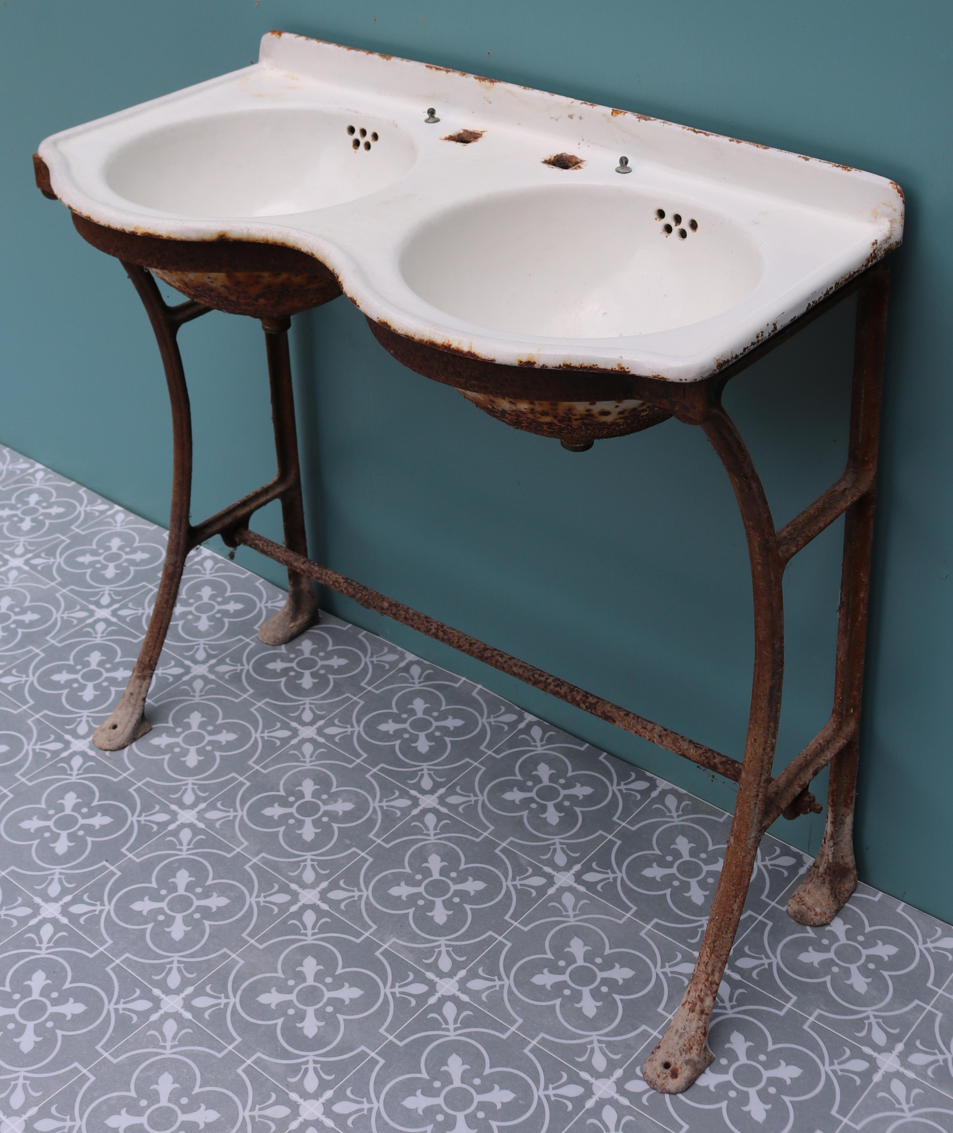 Cast Iron Antique Double Basin with Stand For Sale at 1stDibs