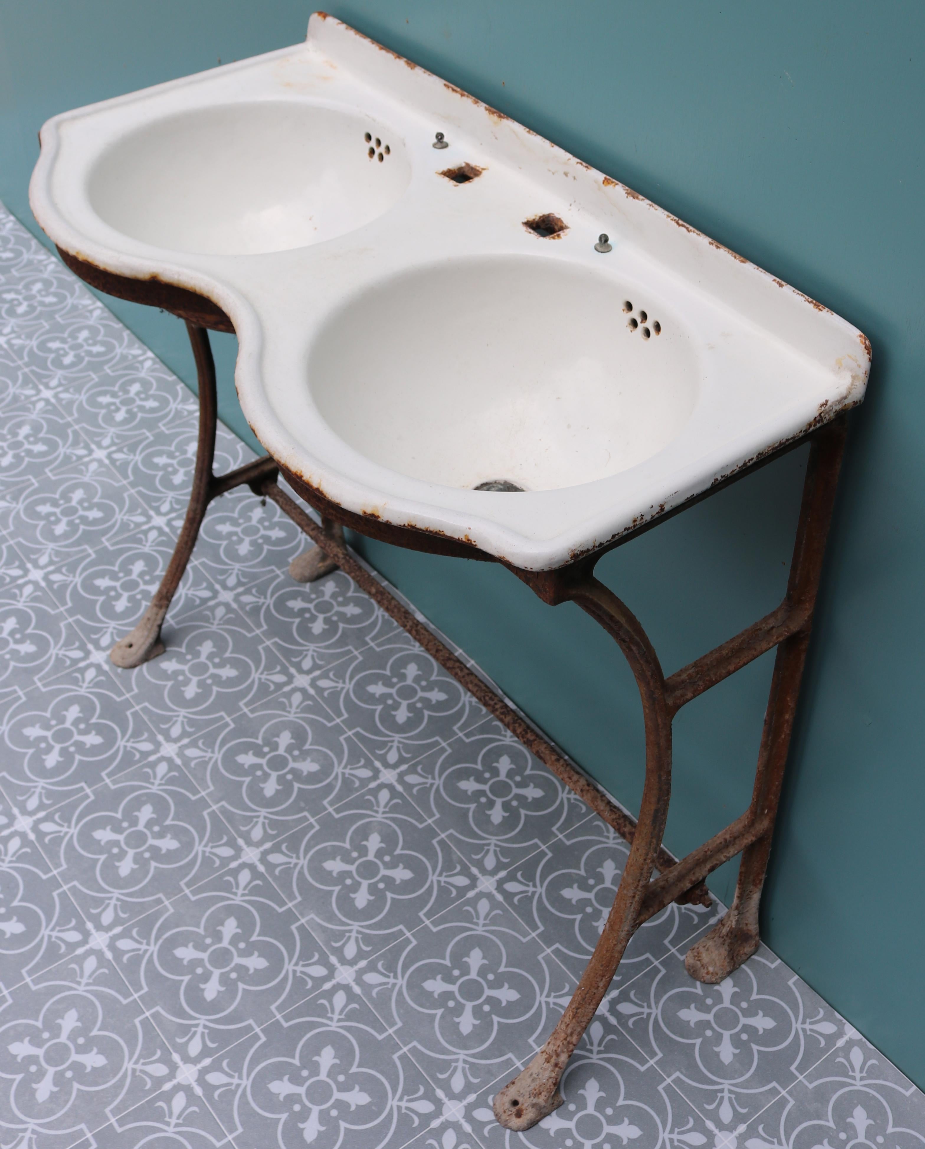Cast Iron Antique Double Basin with Stand For Sale at 1stDibs