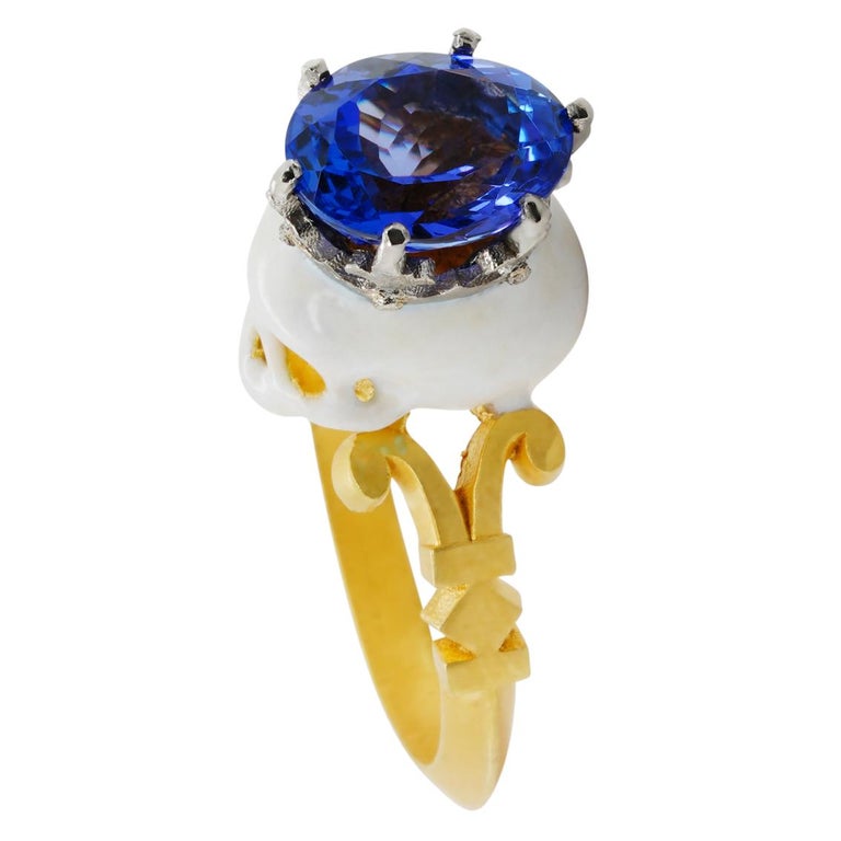 Catacomb Saint Skull Ring in 22 Karat Yellow Gold, Platinum and ...