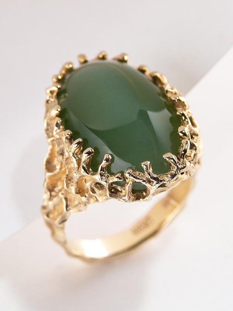 Cat's Eye Nephrite Jade Gold Ring Chatoyant Effect Gemstone Moss Green ...
