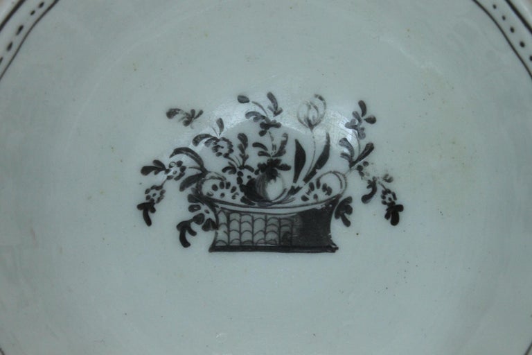 Caughley hand painted porcelain tea bowl For Sale at 1stDibs