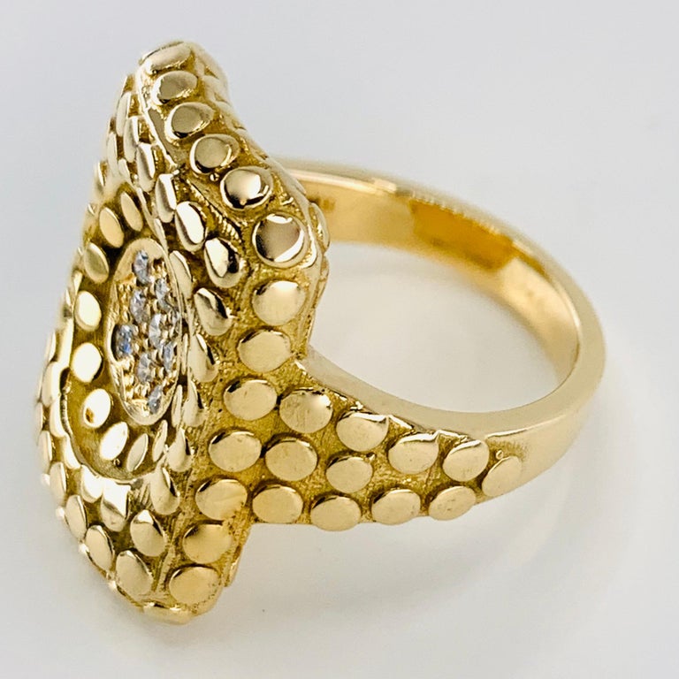 "Caviar Crater" Tablet Ring in 18 Karat Yellow Gold with Diamonds For ...