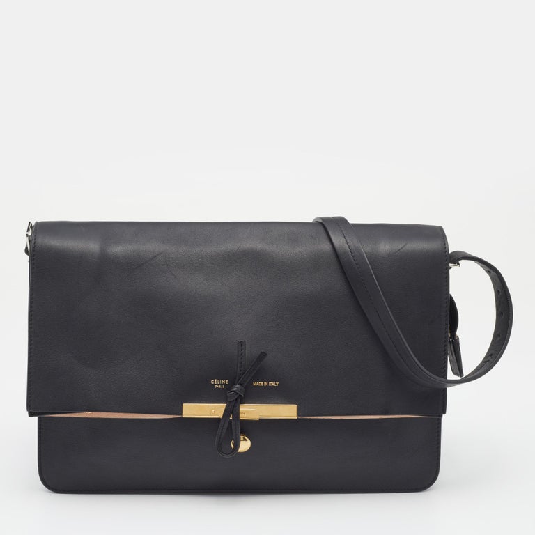 Celine Black Leather Clasp Flap Shoulder Bag For Sale at 1stDibs