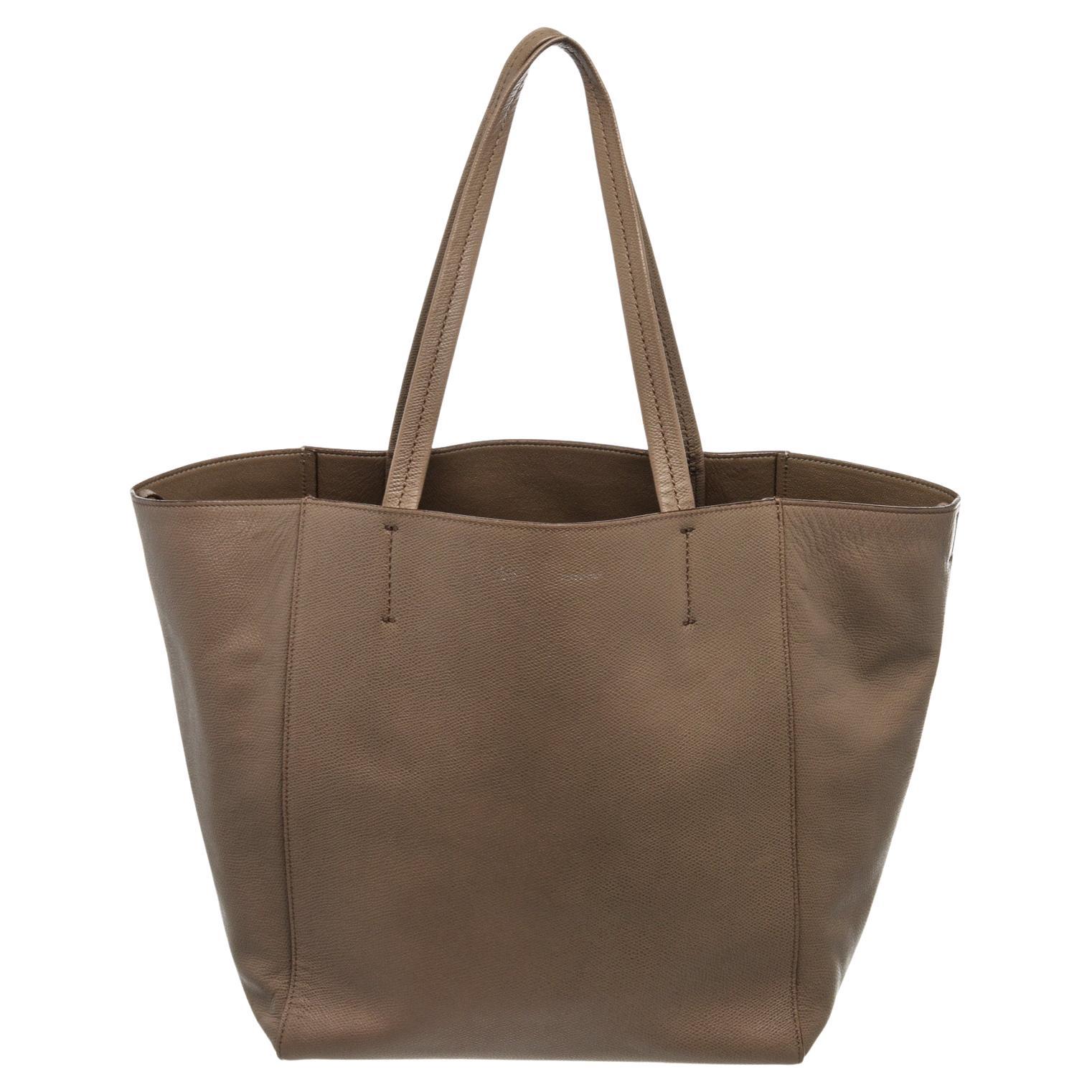 Celine Diffusion 1970's Shoulder Gold Horse Carriage Box Bag at 1stDibs ...