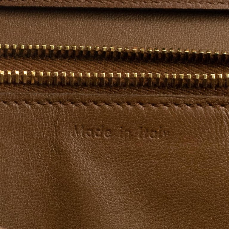 CÉLINE, Classic in brown leather For Sale at 1stDibs