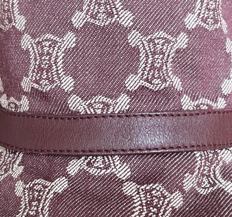 Celine Vintage Triomphe Denim Bucket Hat Size Small For Sale at 1stDibs ...