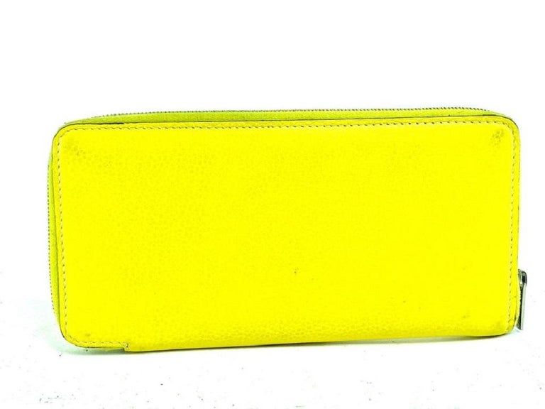 Céline Yellow Leather Large Zipped Multifunction 14cel618 Wallet For ...