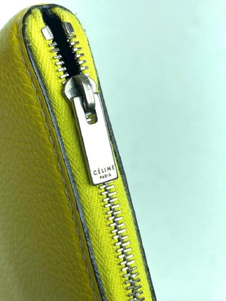 Céline Yellow Leather Large Zipped Multifunction 14cel618 Wallet For ...
