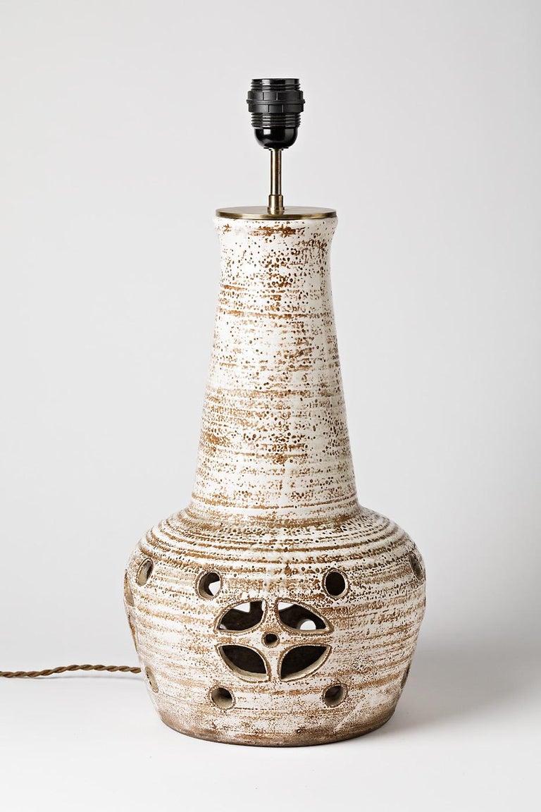 Lampe de table à base en céramique par Pottery Accolay, France, 1970 ...