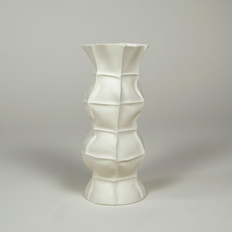 Sculptural Ceramic White Kawa Vase, Set of 5, Organic Leather Cast ...